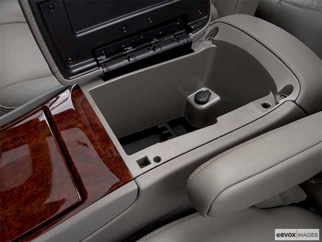 2006 Cadillac Escalade Base Trim: Price, Review, Photos (Canada) | Driving