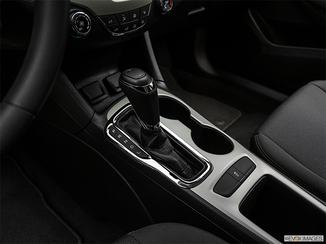 2017 Chevrolet Cruze: Price, Review, Photos and Specs - Read This ...
