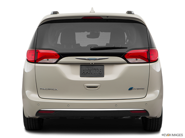 2017 Chrysler Pacifica Hybrid: Price, Review, Photos and Specs (Canada ...