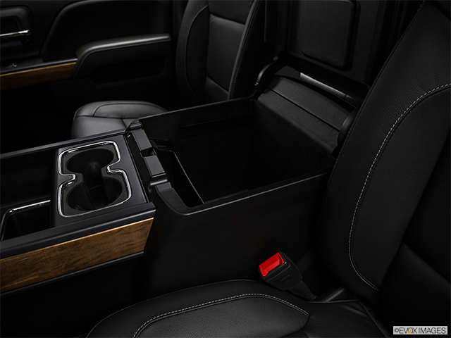 2018 Chevrolet Silverado 3500HD: Price, Review, Photos and Specs - Read ...