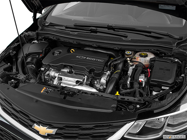 2018 Chevrolet Cruze: Price, Review, Photos and Specs - Read This ...