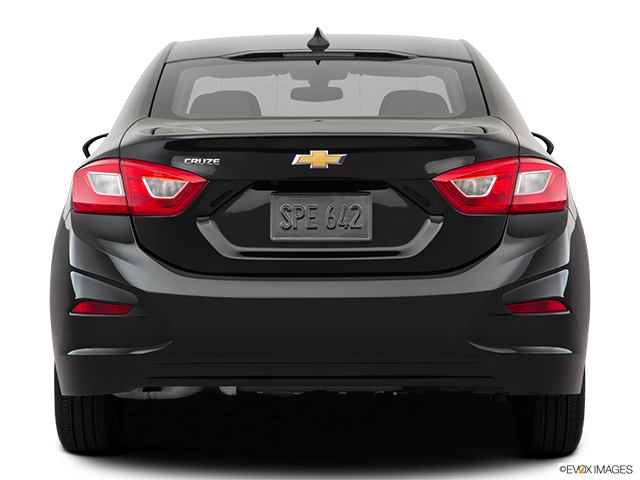 2018 Chevrolet Cruze: Price, Review, Photos and Specs - Read This ...