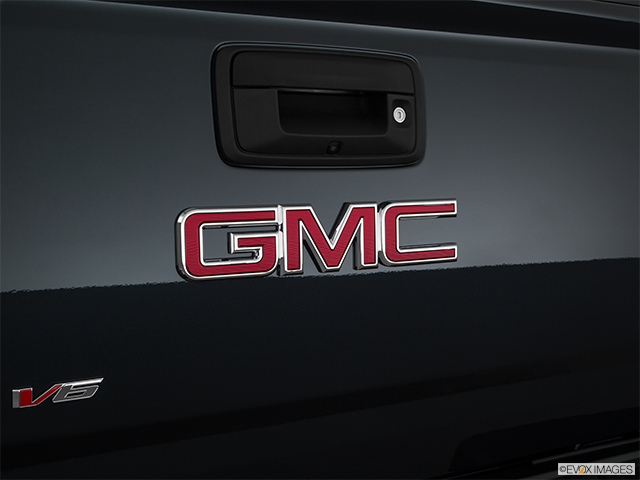 2018 GMC Canyon: Price, Review, Photos and Specs - Read This Before You Buy