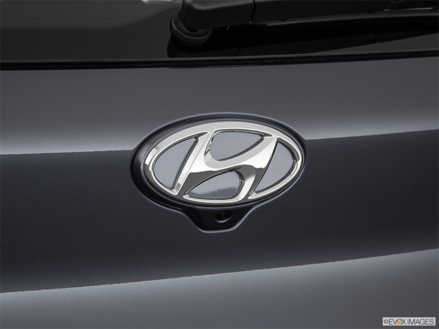 2018 Hyundai Elantra GT: Reviews, Price, Specs, Photos and Trims