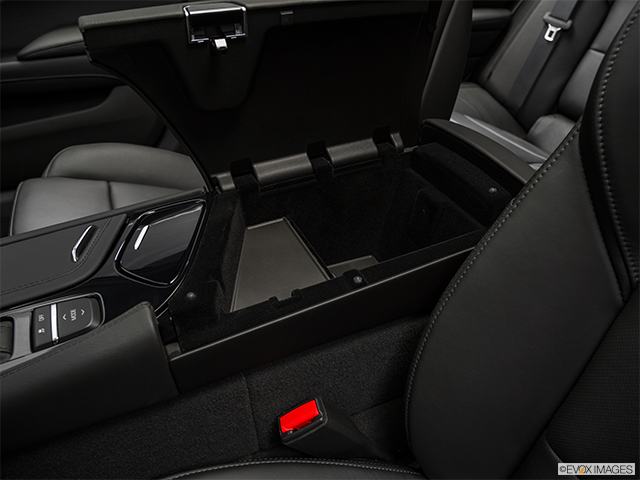 2018 Cadillac CTS: Price, Review, Photos and Specs (Canada) | Driving.ca