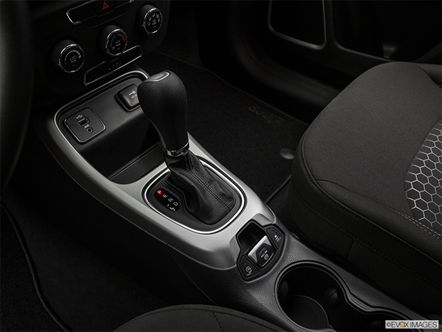 2018 Jeep Compass: Price, Review, Photos and Specs - Read This Before ...