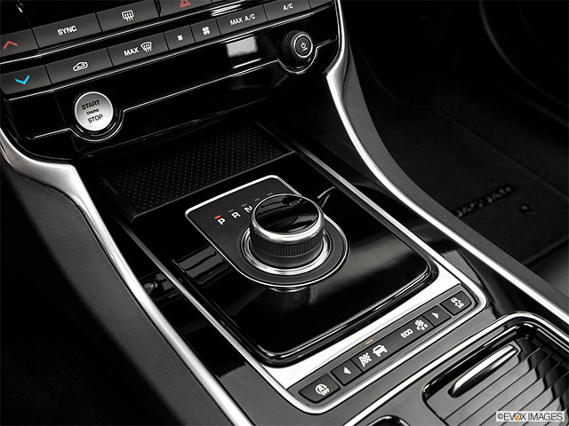 2018 Jaguar XF: Reviews, Price, Specs, Photos and Trims | Driving.ca