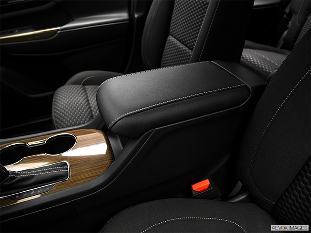 2018 GMC Acadia: Reviews, Price, Specs, Photos and Trims | Driving.ca