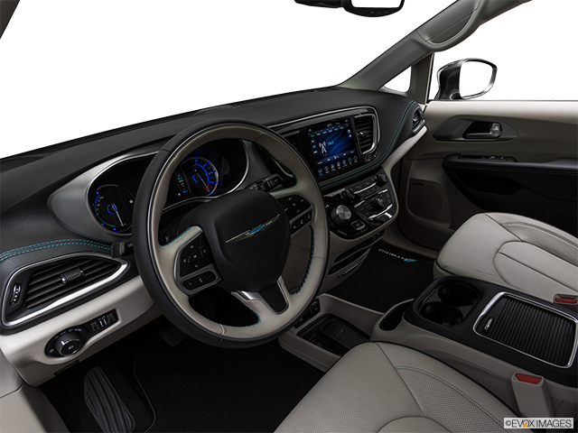 2018 Chrysler Pacifica Hybrid: Reviews, Price, Specs, Photos and Trims ...