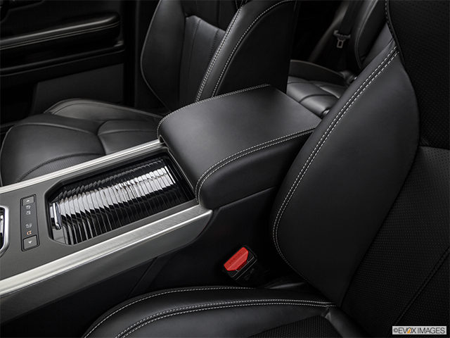 2018 Land Rover Range Rover Evoque: Price, Review, Photos and Specs ...