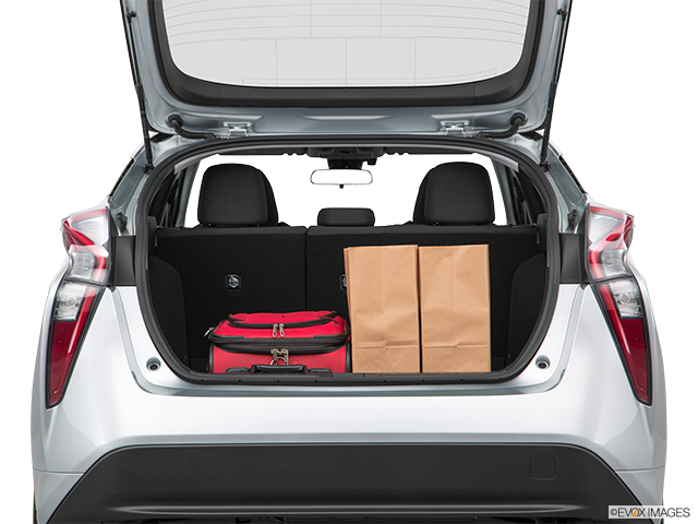 2018 Toyota Prius: Price, Review, Photos and Specs - Read This Before ...