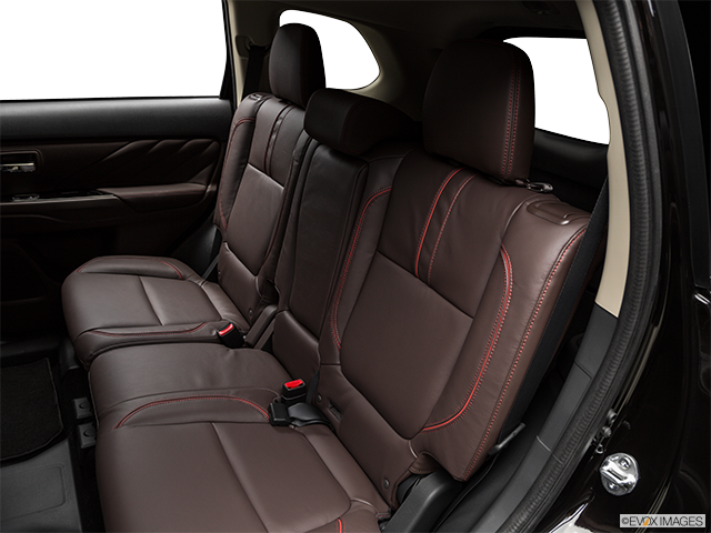 Mitsubishi Outlander PHEV 2018: prix, avis d’experts, photos et ...