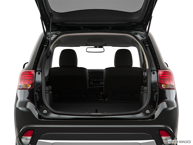 Mitsubishi Outlander PHEV 2018: prix, avis d’experts, photos et ...