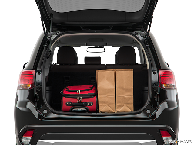 2018 Mitsubishi Outlander PHEV: Reviews, Price, Specs, Photos and Trims ...