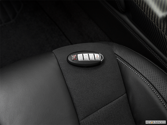 2018 Nissan GT-R: Price, Review, Photos and Specs - Read This Before ...