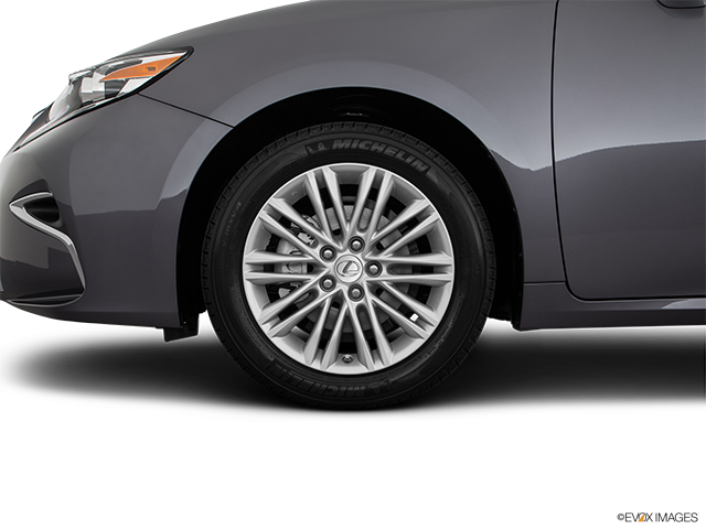 2018 Lexus ES 350: Reviews, Price, Specs, Photos and Trims | Driving.ca