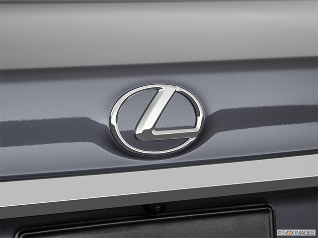 2018 Lexus ES 350: Price, Review, Photos and Specs - Read This Before ...