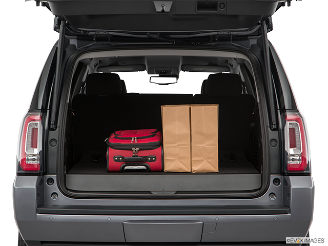 2018 GMC Yukon: Price, Review, Photos (Canada) | Driving