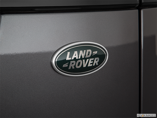 2018 Land Rover Range Rover Velar: Reviews, Price, Specs, Photos and ...