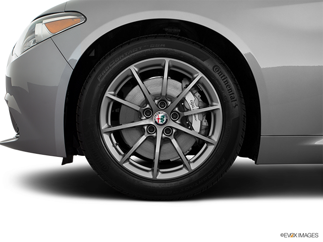 2018 Alfa Romeo Giulia: Price, Review, Photos and Specs - Read This ...