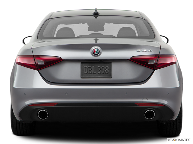 2018 Alfa Romeo Giulia: Reviews, Price, Specs, Photos and Trims ...