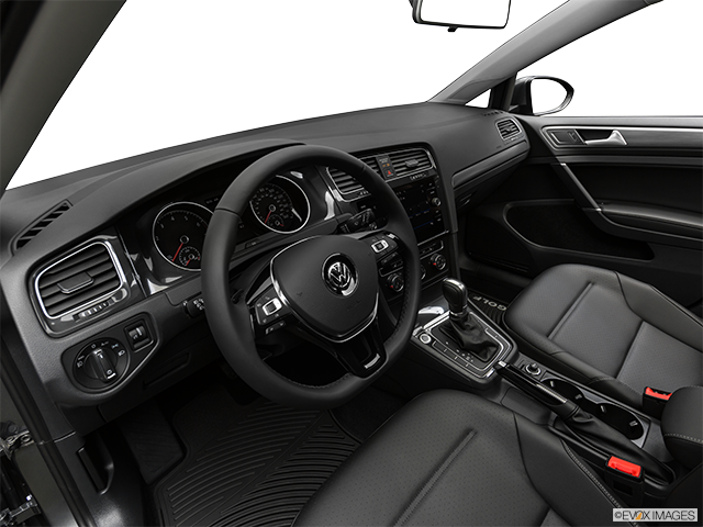 2018 Volkswagen Golf 1.8 TSI Trendline 5MT: Price, Review, Photos ...