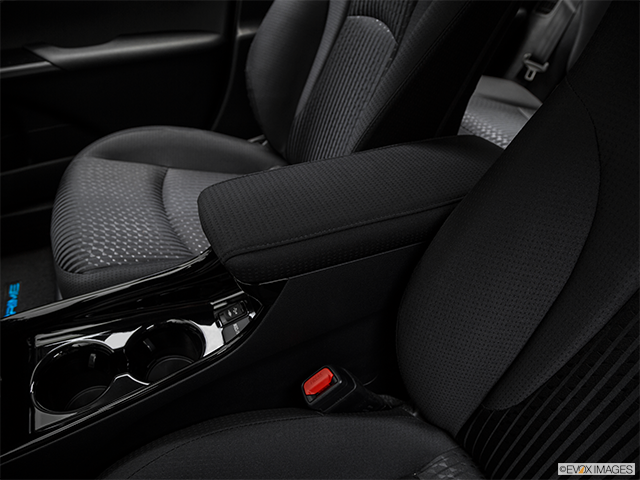 2018 Toyota Prius Prime: Reviews, Price, Specs, Photos and Trims ...