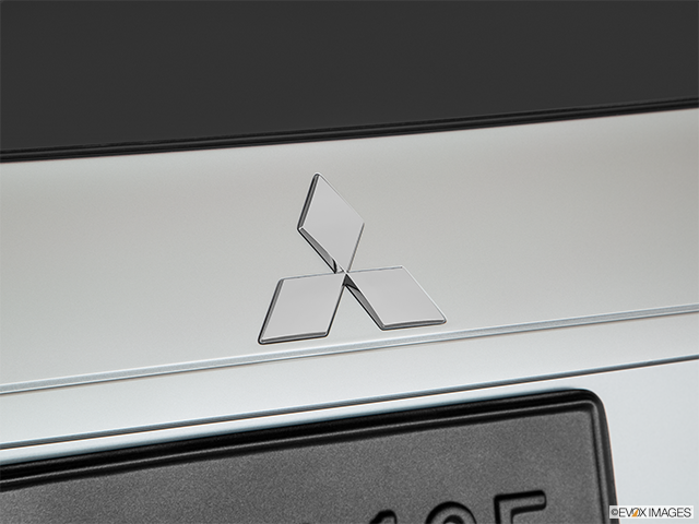 2018 Mitsubishi Eclipse Cross: Price, Review, Photos and Specs - Read ...