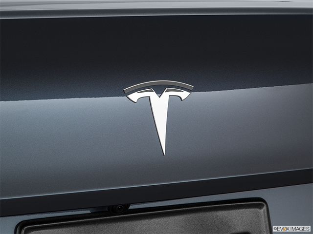 2017 Tesla Model 3: Price, Review, Photos and Specs - Read This Before ...