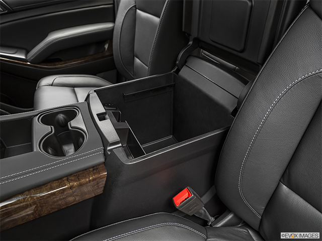 2019 Chevrolet Tahoe: Price, Review, Photos and Specs - Read This ...