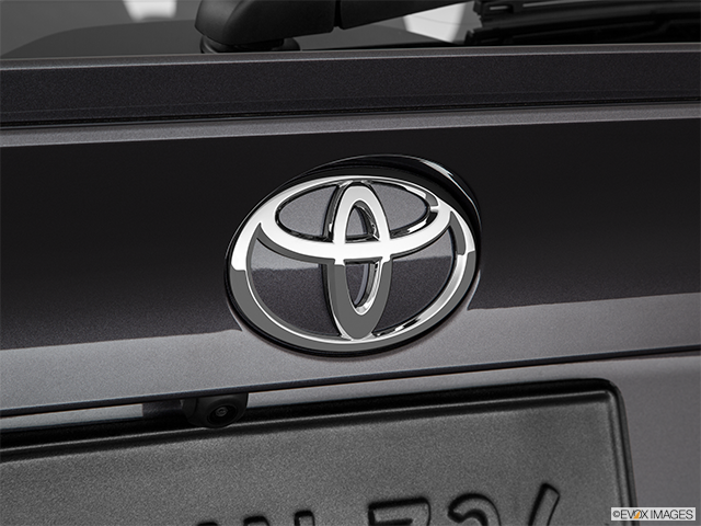 2019 Toyota C-HR: Price, Review, Photos and Specs - Read This Before ...