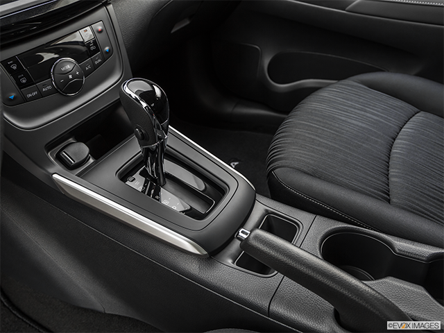 2019 Nissan Sentra: Price, Review, Photos and Specs - Read This Before ...