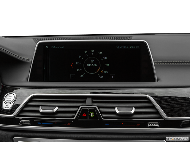 2019 BMW 7 Series: Price, Review, Photos and Specs - Read This Before ...