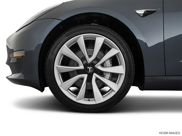 2018 Tesla Model 3: Reviews, Price, Specs, Photos and Trims | Driving.ca