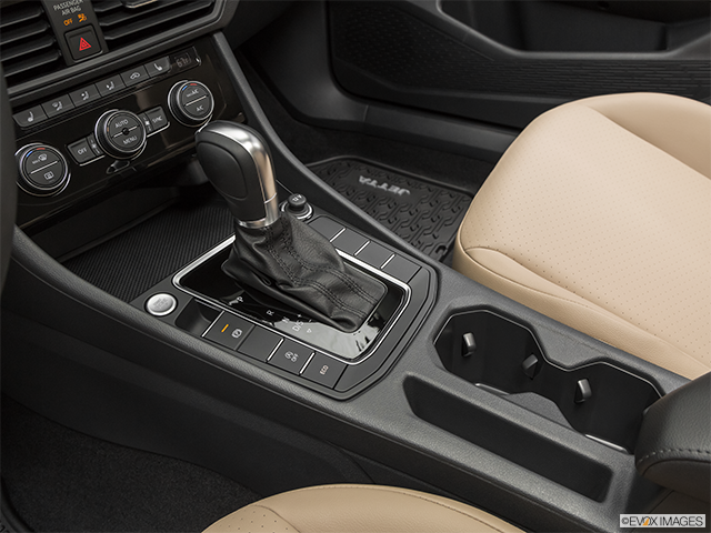 2019 Volkswagen Jetta: Price, Review, Photos and Specs - Read This ...