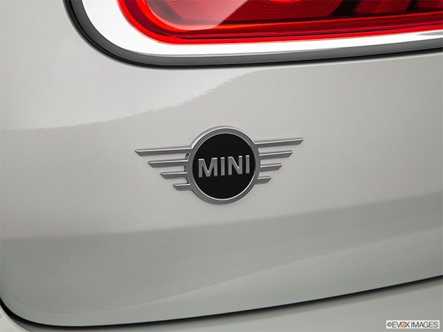 2019 MINI Clubman: Price, Review, Photos and Specs - Read This Before ...