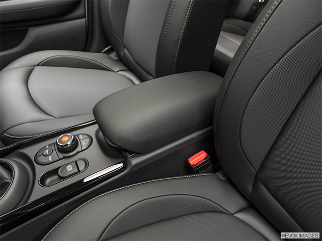 2019 MINI Clubman: Price, Review, Photos (Canada) | Driving