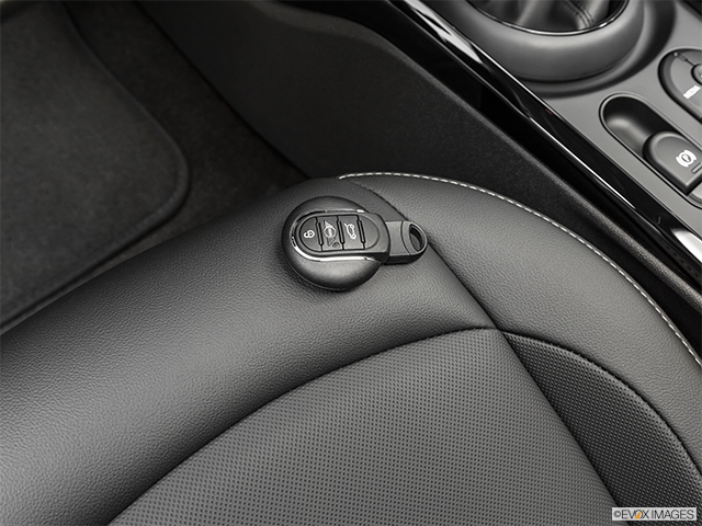 2019 MINI Clubman: Price, Review, Photos and Specs - Read This Before ...