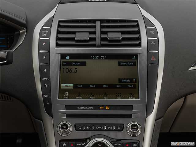 2019 Lincoln MKZ: Reviews, Price, Specs, Photos and Trims | Driving.ca