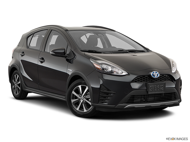 2019 Toyota Prius c Base Trim | Driving