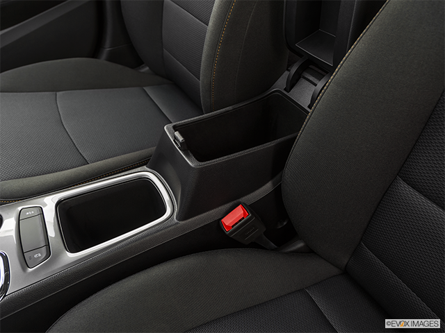 2019 Chevrolet Cruze: Price, Review, Photos and Specs - Read This ...