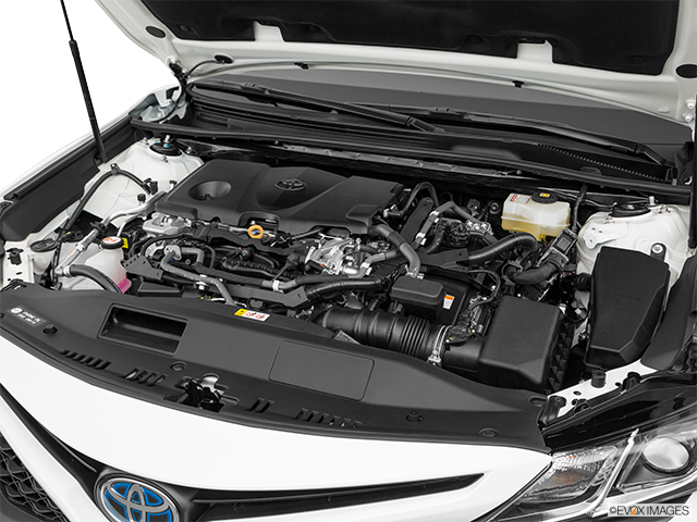 2019 Toyota Camry Hybrid: Price, Review, Photos and Specs - Read This ...