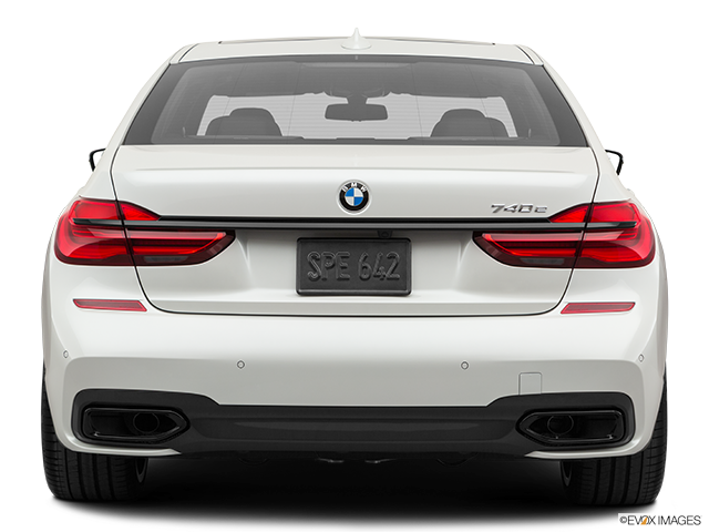 2019 BMW 7 Series 740Le xDrive: Price, Review, Photos (Canada) | Driving
