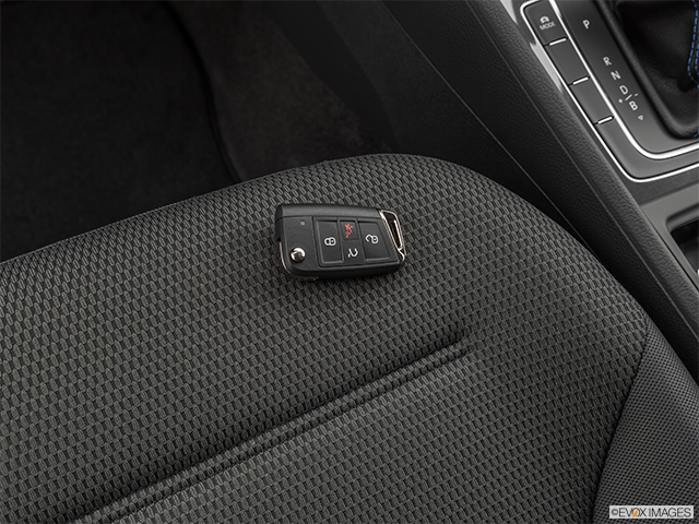 2020 Volkswagen e-Golf: Price, Review, Photos and Specs - Read This ...