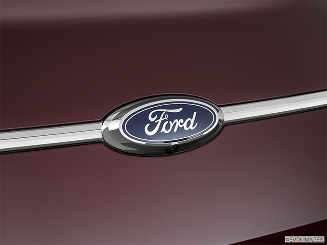 2019 Ford Taurus: Price, Review, Photos and Specs - Read This Before ...