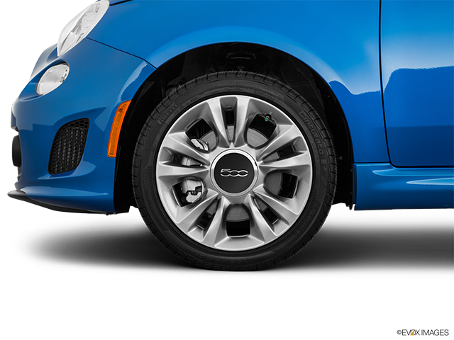 2019 Fiat 500 Hatchback: Price, Review, Photos and Specs - Read This ...