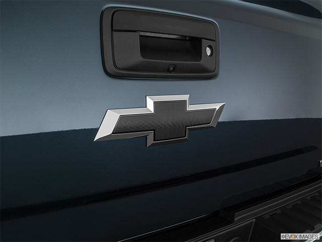 2019 Chevrolet Silverado 3500HD: Price, Review, Photos and Specs - Read ...