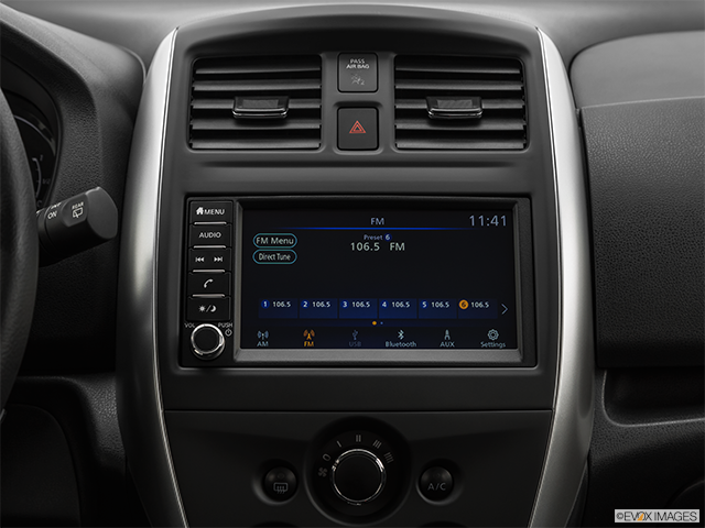 2019 Nissan Versa Note: Price, Review, Photos and Specs - Read This ...