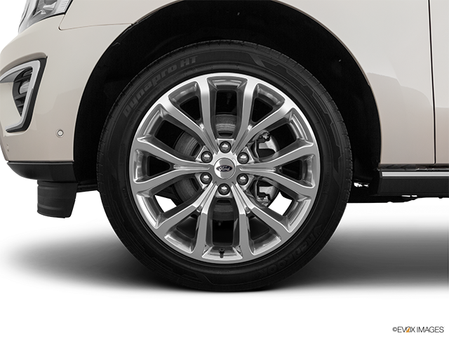 2019 Ford Expedition MAX: Price, Review, Photos and Specs - Read This ...