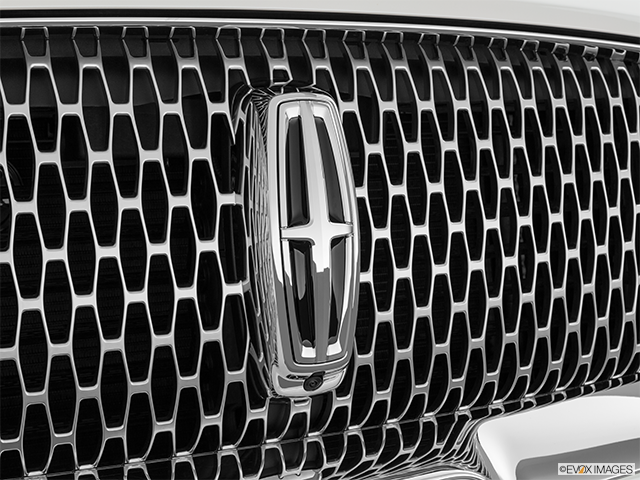 2019 Lincoln Navigator: Price, Review, Photos and Specs - Read This ...